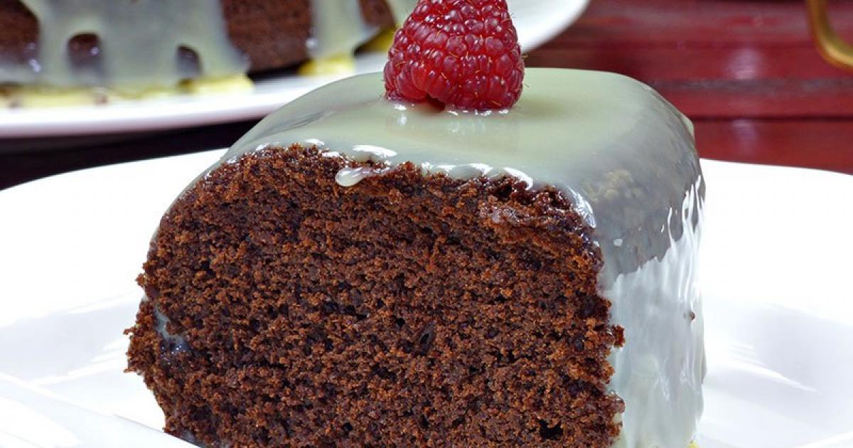 Bizcocho de chocolate | Postres Fáciles y Ricos