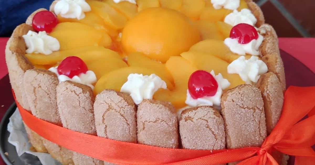 Charlota o carlota de melocotón | Postres Fáciles y Ricos