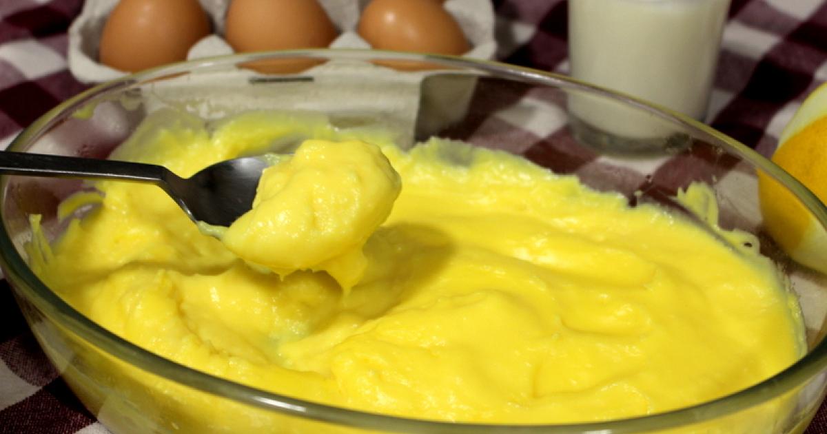 Crema pastelera | Postres Fáciles y Ricos