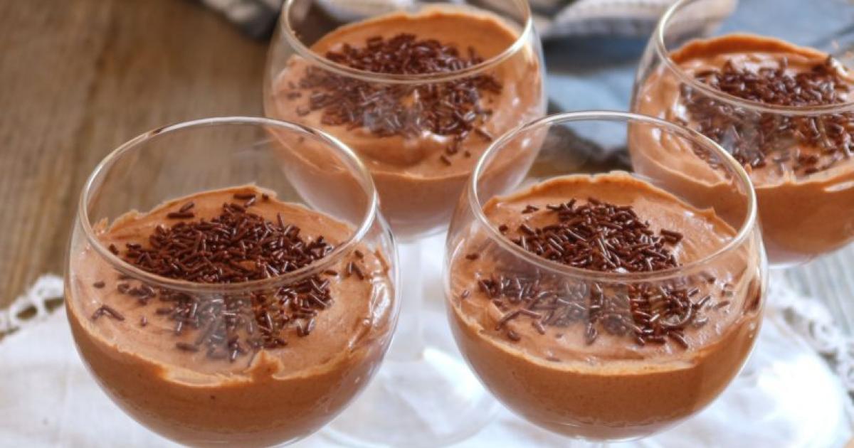 Mousse de chocolate | Postres Fáciles y Ricos